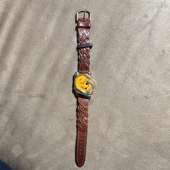 Winnie the Pooh Disney | Accessories | Vintage Winnie The Pooh Watch ...